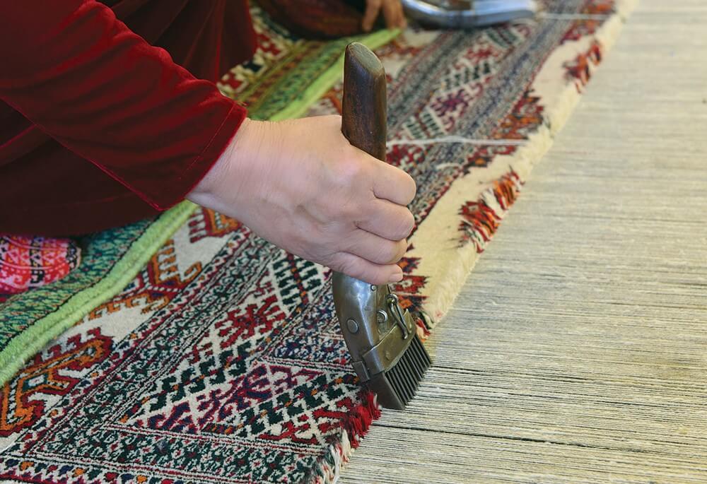 Turkmen Enterprise Produces Hand-Made Carpet Products Worth 1.346 ...